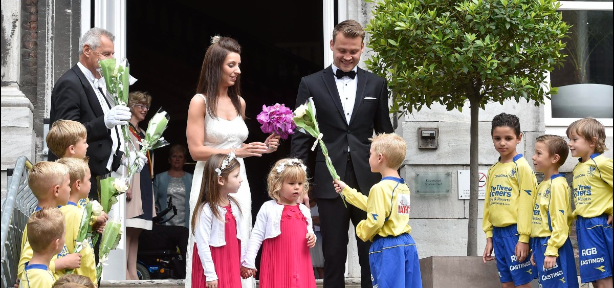 Ontdek Jasmien Claes, de sterke vrouw achter gouden schoen Simon Mignolet
